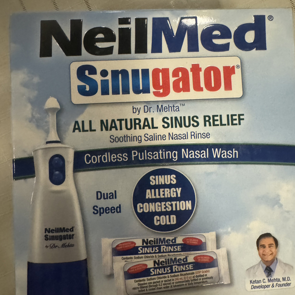 Seite 1 Bewertungen NeilMed Sinugator Cordless Pulsating Nasal Wash 3 Piece Set iHerb